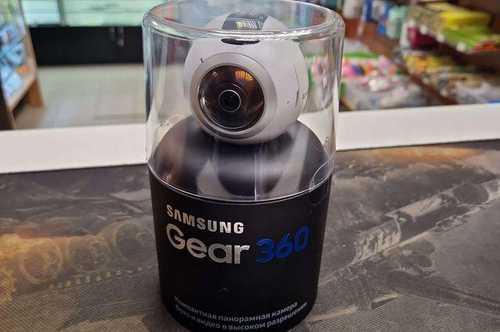 Камера Samsung Gear 360