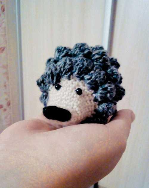 Амигуруми брелок/ игрушка Ёж (hand made