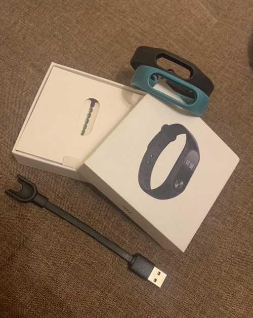 Фитнес трекер Mi band 2