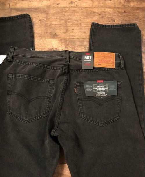 Продаю вещи Levi's новые с бирками