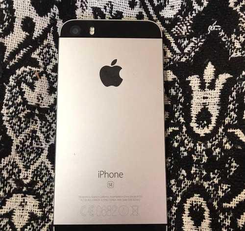 Телефон iPhone5se