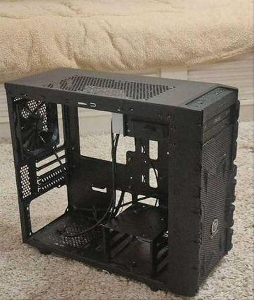 Корпус mATX Thermaltake Versa H15