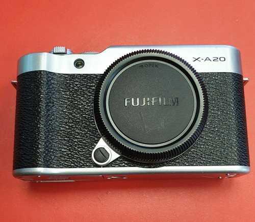 Fujifilm X-A20