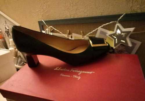 Туфли женские Salvatore Ferragamo. Новые