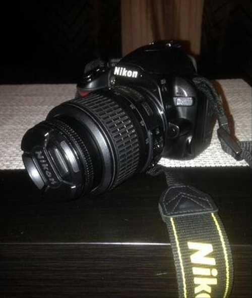 Nikon D 3100