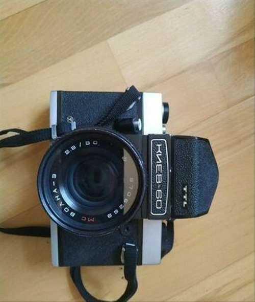 Плёночный фотоаппарат Киев 60
