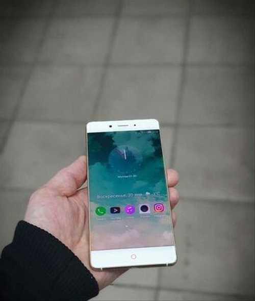 Zte nubia z11