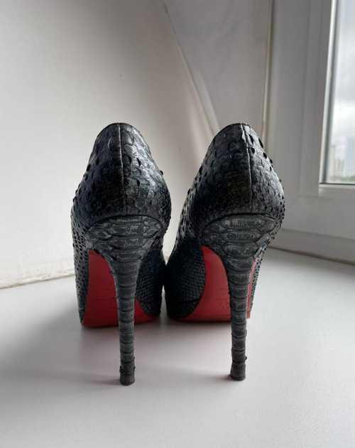 Туфли Christian Louboutin питон
