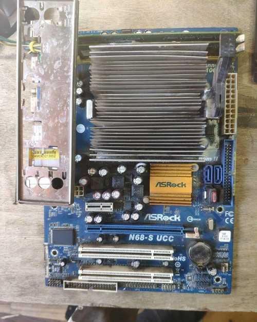 Am2+ Am3 ASRock N68-S UCC phenom 9650 4 gb