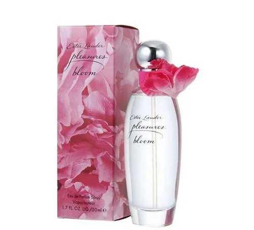 Este Lauder Pleasures Bloom