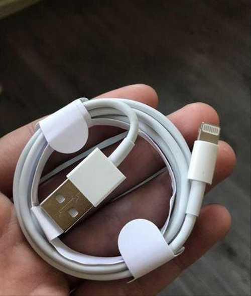 Зарядное устройство на iPhone