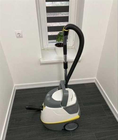 Пылесос Karcher DS5600