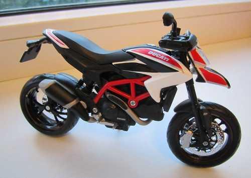 Модели мотоциклов 1/12. Ducati HyperMotard SP 2013
