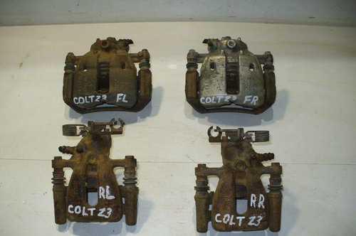 Mitsubishi Colt Z3 03-12 Суппорт тормозной