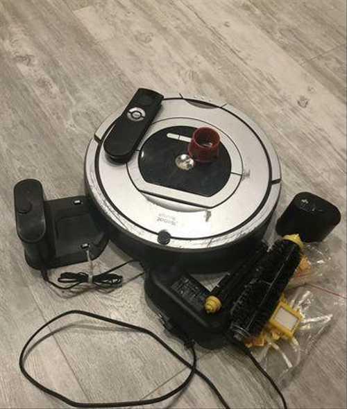 Робот-пылесос iRobot Roomba 760