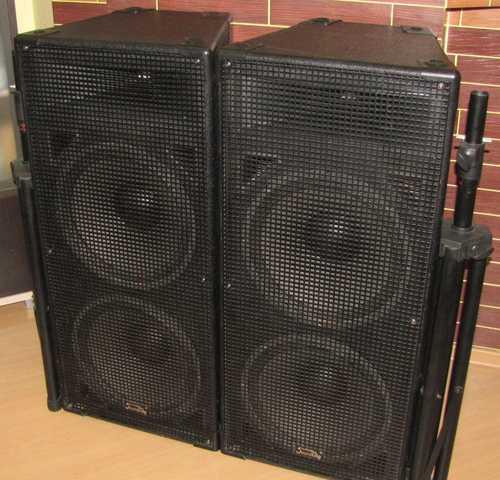 Проф колонки Soundking 2шт 2000W акустика 2x15"D