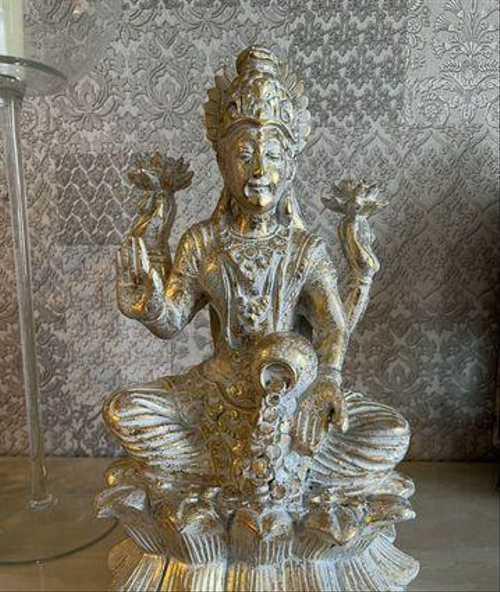 Будда, Богиня Лакшми