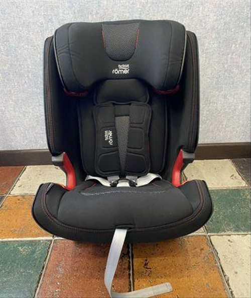 Автокресло Britax Roemer advansafix