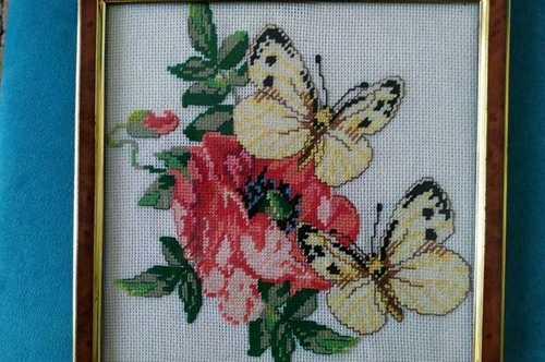 Картина "Бабочки" (вышивка крестом)
