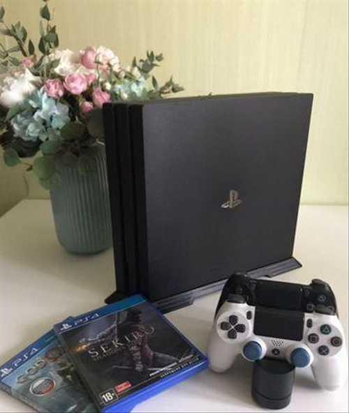 Sony Playstation 4 pro 1tb