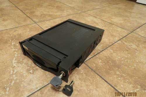 Mobile rack SATA (салазки) для HDD