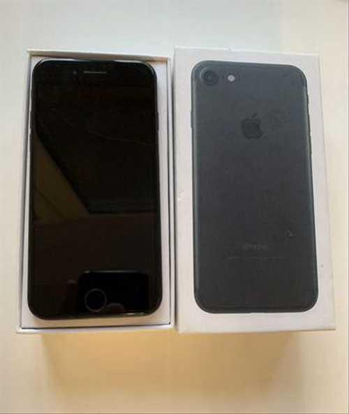 iPhone 7 на 32гб