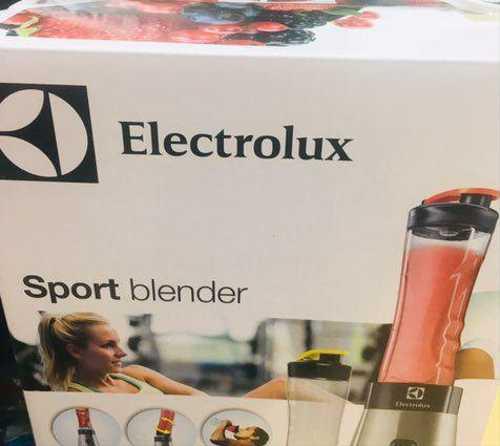 Блендер Electrolux
