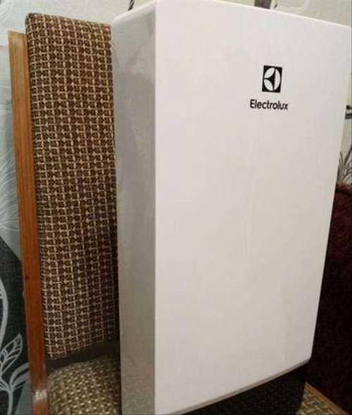 Водонагреватель проточный electrolux