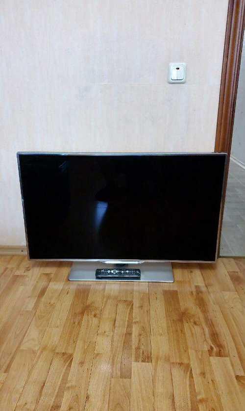 Телевизор Philips 40"