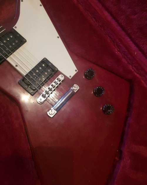 Продаю Gibson Explorer re-isue 76 1996 г.в