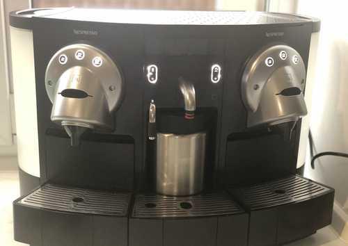 Кофемашина nespresso gemini 220