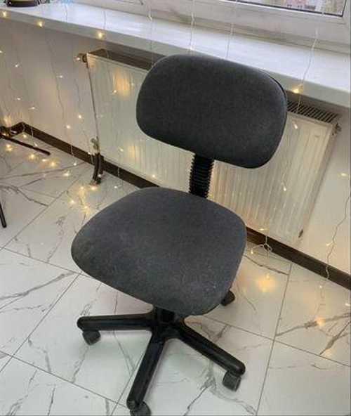 Компьютерное кресло, стул офисный