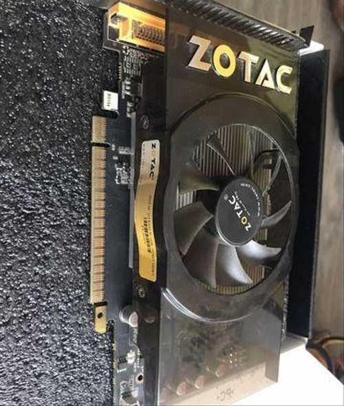 Видеокарта zotac gtx550 ti 1 gb 192 BIT DDR5