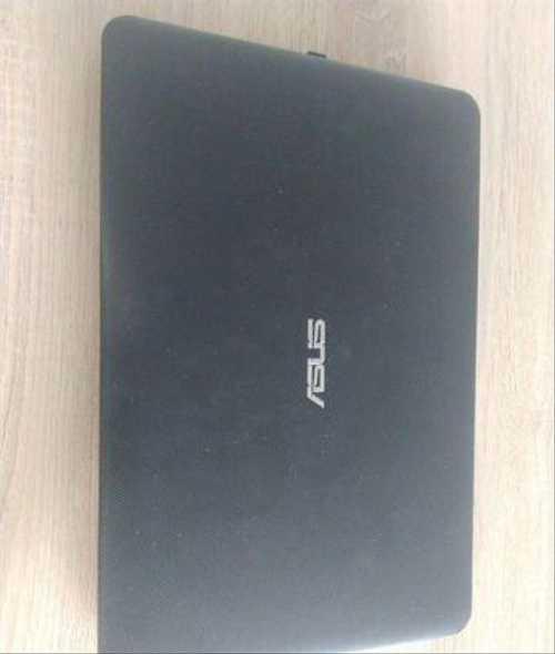 Ноутбук Asus 4 ядра/8Гб/SSD250