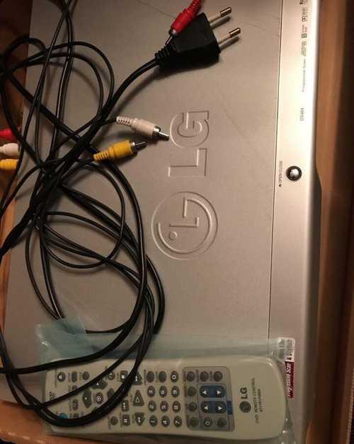 DVD плеер LG DS464