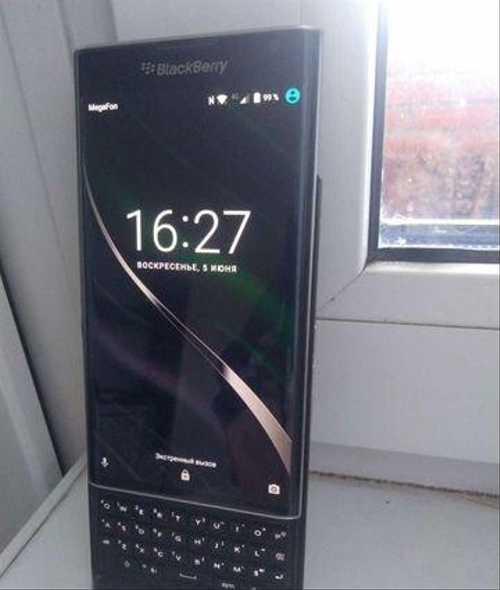 Телефон BlackBerry priv