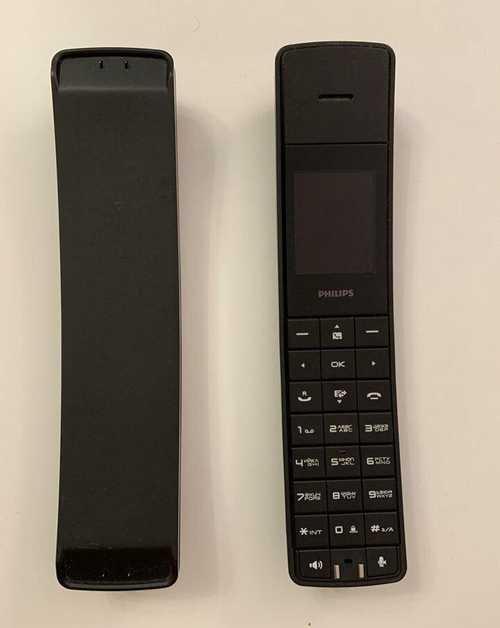 Телефон Philips M888