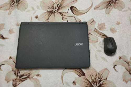 Ноутбук Acer Aspire ES 523