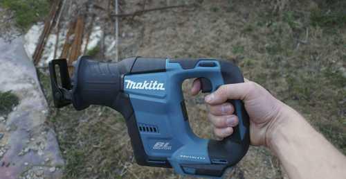 Тушка сабельная пила Makita XRJ07