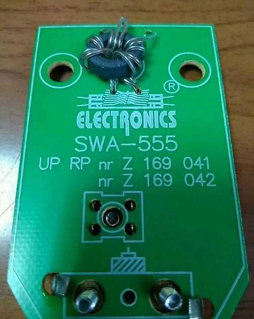 Усилитель SWA-555 Lux. SWA 555 Lux питание. SWA-555 график. Полярность антенной платы SWA 555.