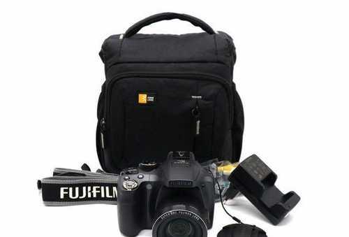 Fujifilm FinePix SL300