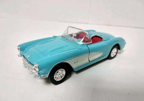 Chevrolet Corvette C1 1957 (Welly)