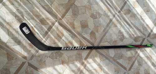 Хоккейная клюшка Bauer