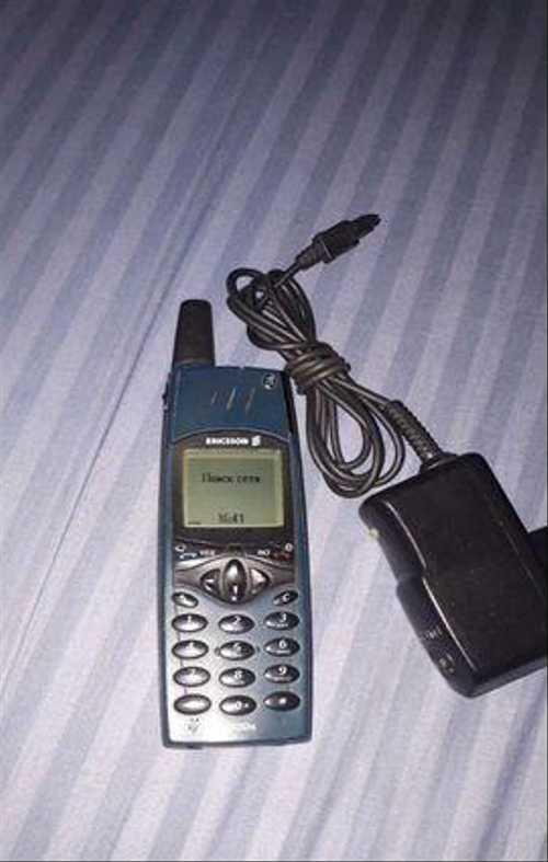 Ericsson R320s. зу