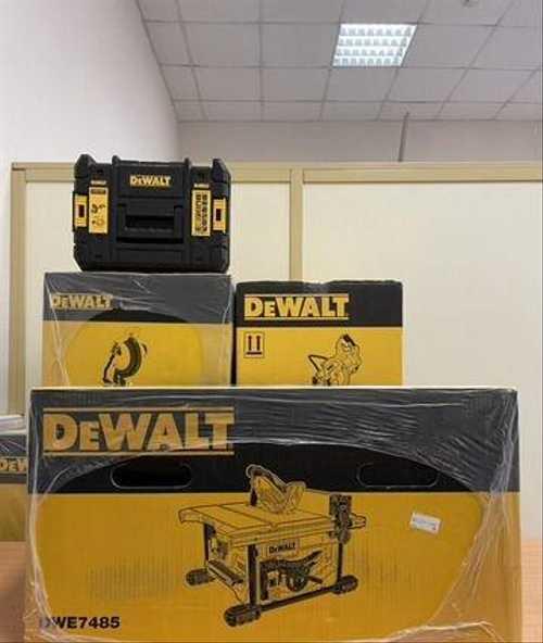 Распиловочный станок DeWalt DWE748-QS новый | Festima.Ru - Мониторинг .
