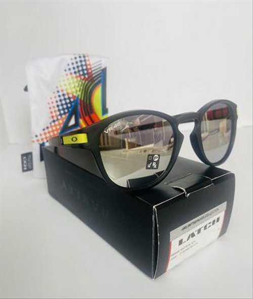 Очки солнцезащитные Oakley Latch Valentino Rossi