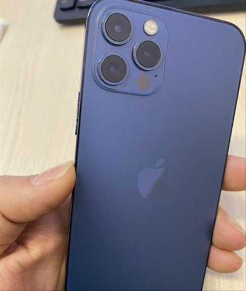 Продам iPhone 12pro 256