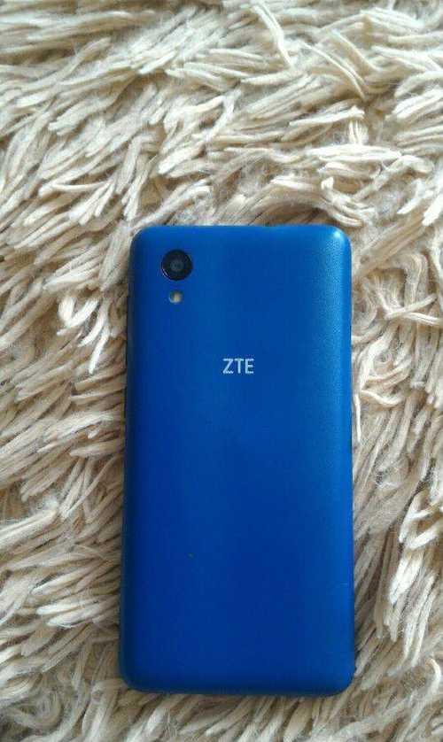 Телефон ZTE Blade
