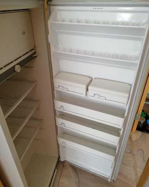 Холодильник "Бирюса-6С-1"