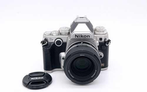 Nikon Df kit 50/1.8 silver (5500 кадров)